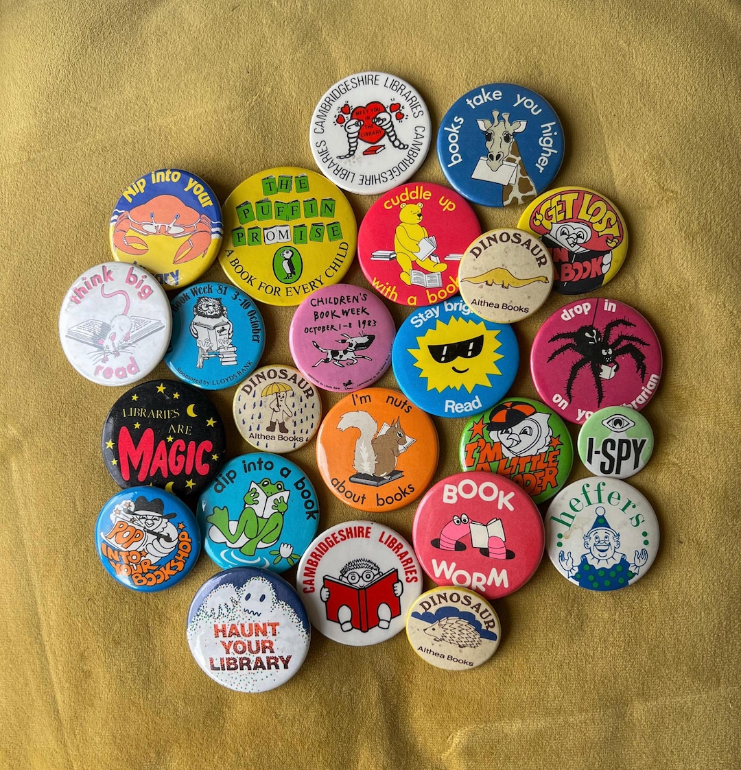 Vintage Retro Pin Badges Books Libraries Reading 70s 80s Collectible ...