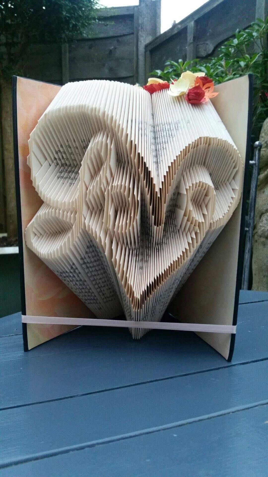 Swirly Love Book Folding Pattern and Beginners Tutorial. Make Your Own ...