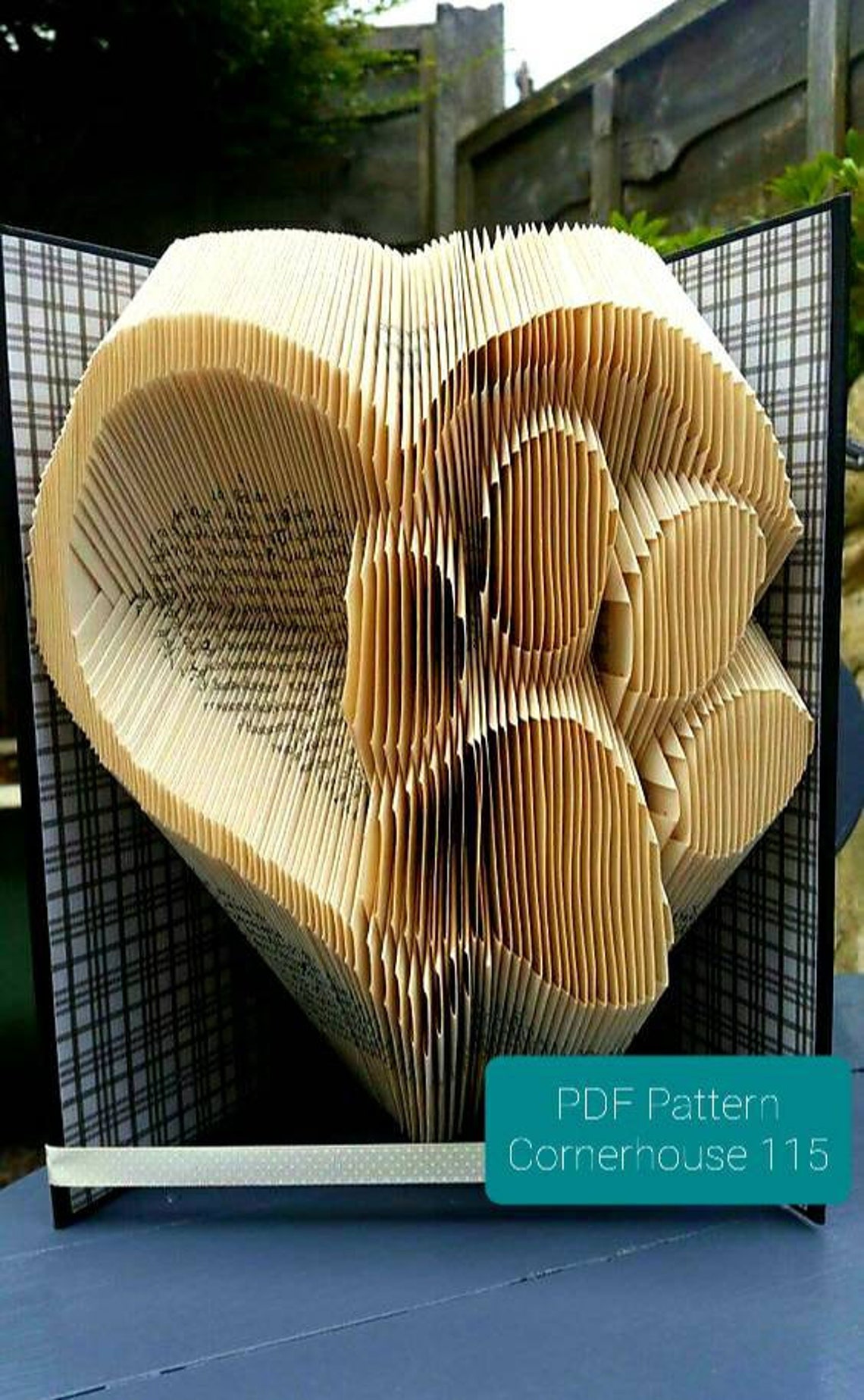 Paw in Heart Book Folding Pattern and Beginners Tutorial. DIY Gift ...