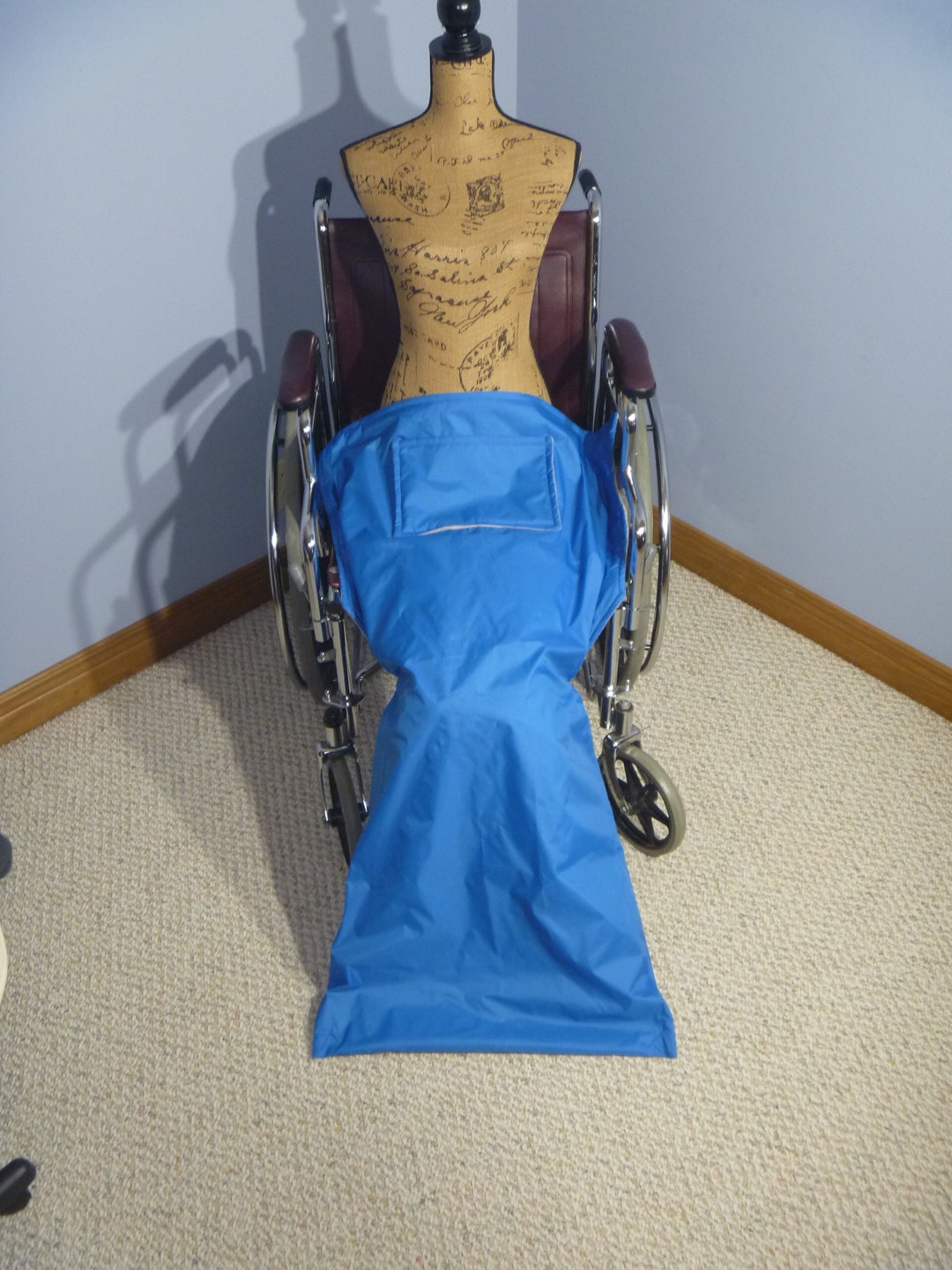 Waterproof LEG POUCH BLANKET, Wheelchair Leg Pocket, Adaptive ...