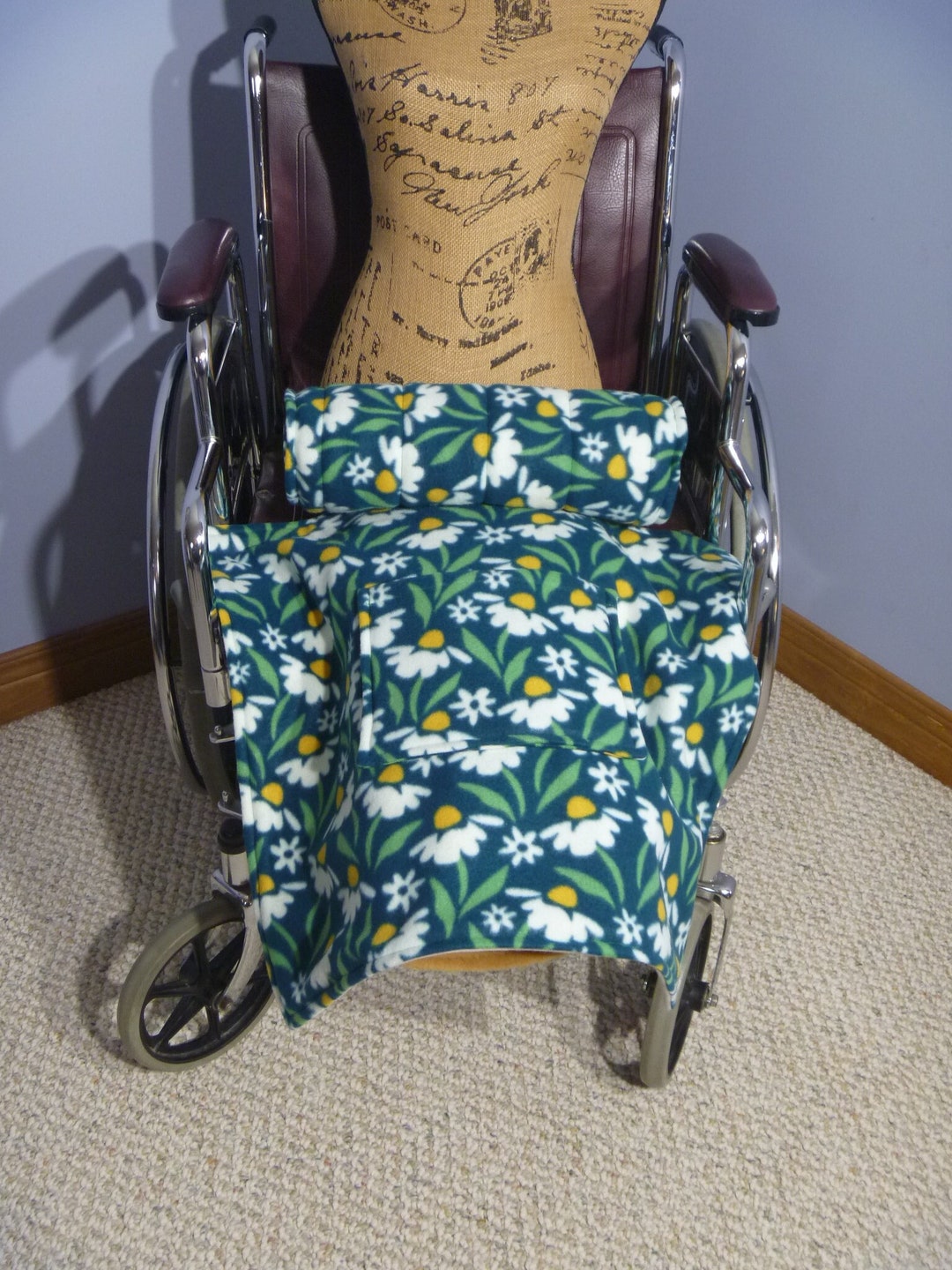 Hand MUFF / LAP BLANKET Combo, Wheelchair Lap Mat W/ Hand Warmer ...