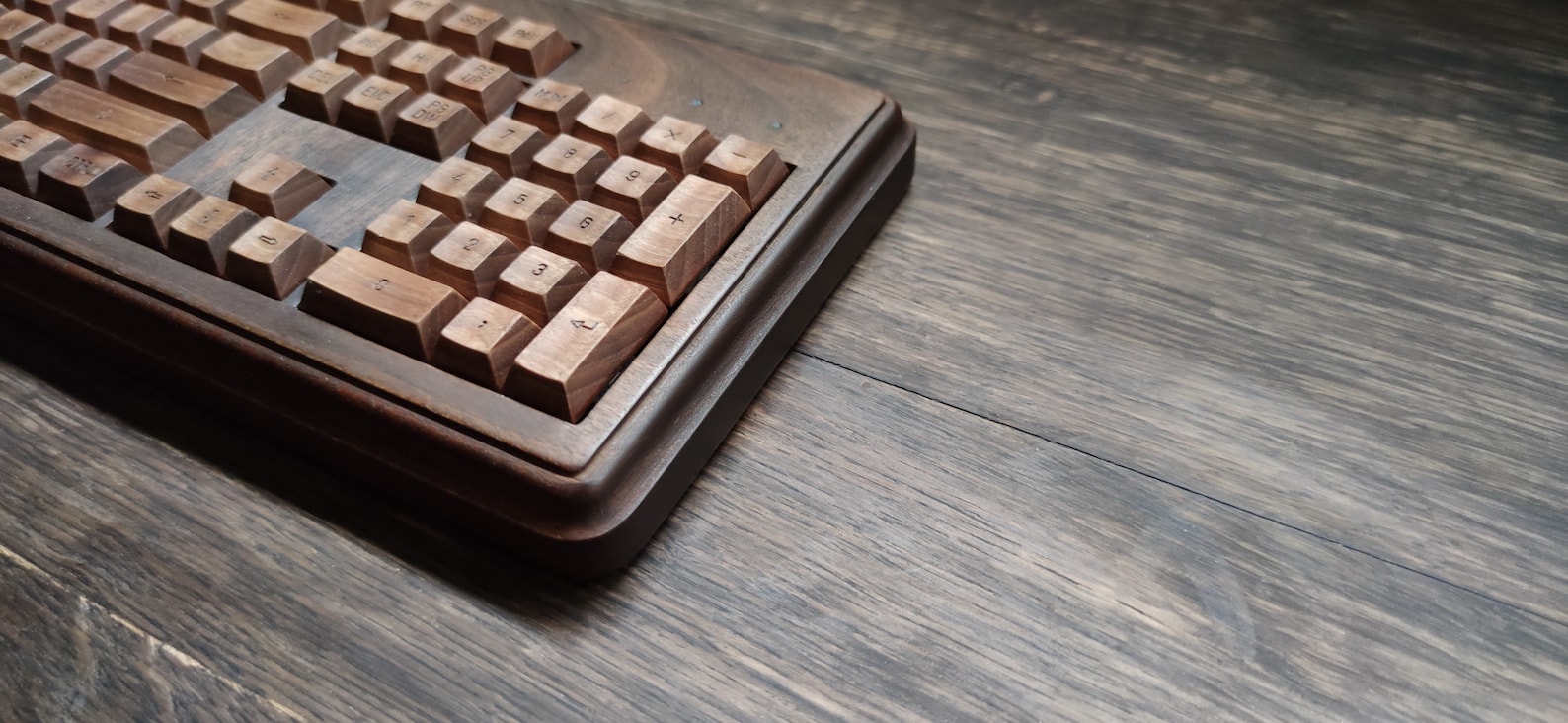 Wooden Keyboard MK-9 Retro Style Rustic Industrial Solid Walnut Wood ...