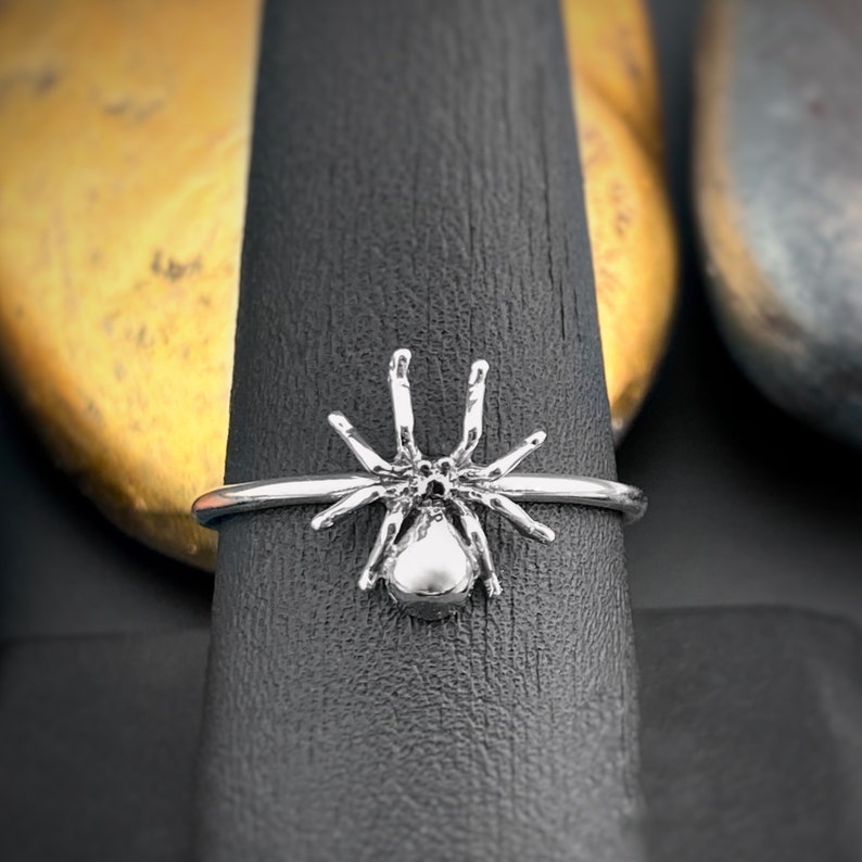 MADE TO ORDER Sterling Silver Spider Ring, Minimalist Gothic Jewelry - Etsy
