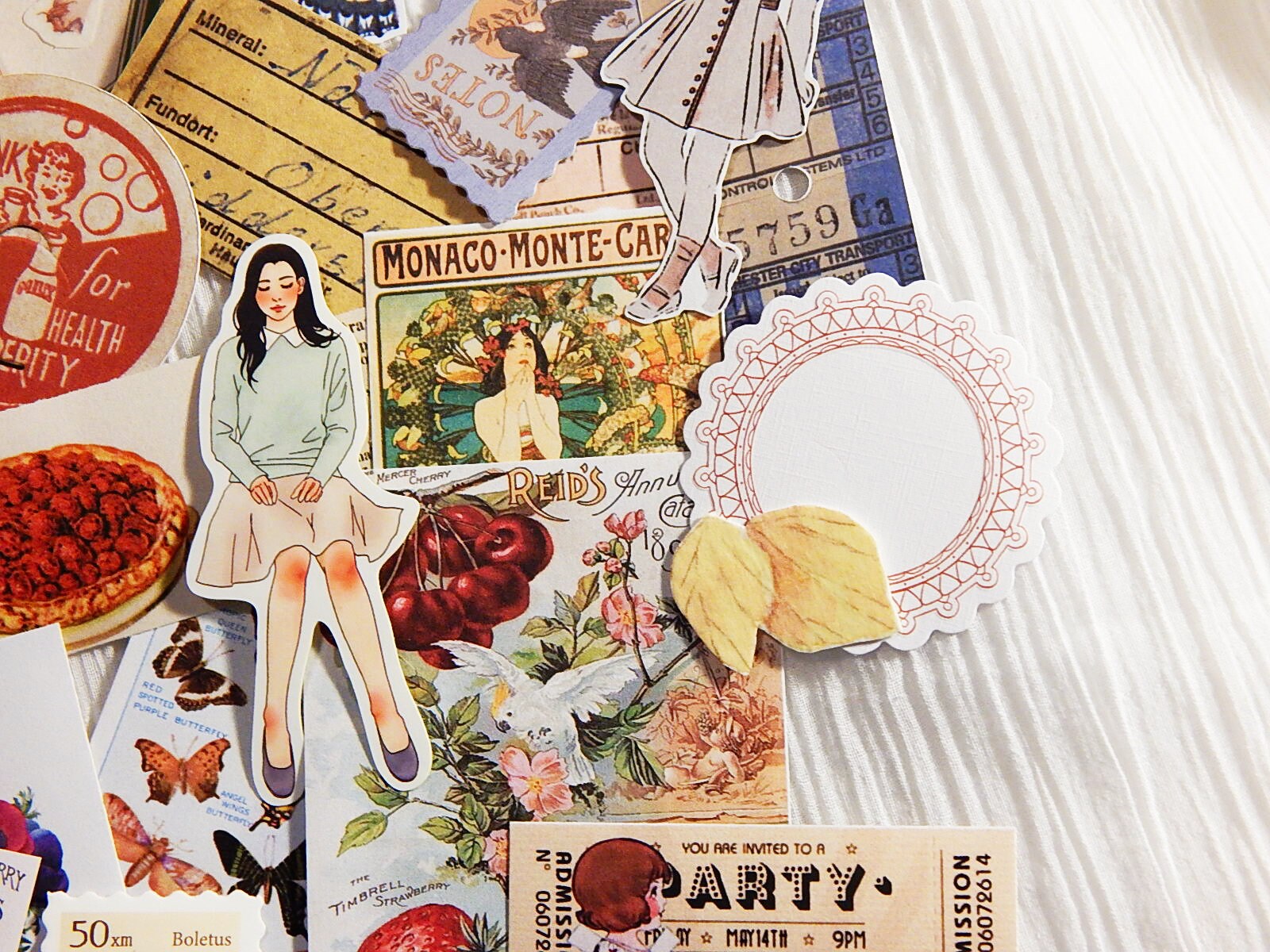 Vintage Style Junk Journal Ephemera: 20+ Random Mystery Surprise ...