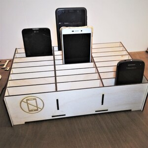 Wooden Stand for 24 Mobile Phones, Cell Phone Organizer for School ...