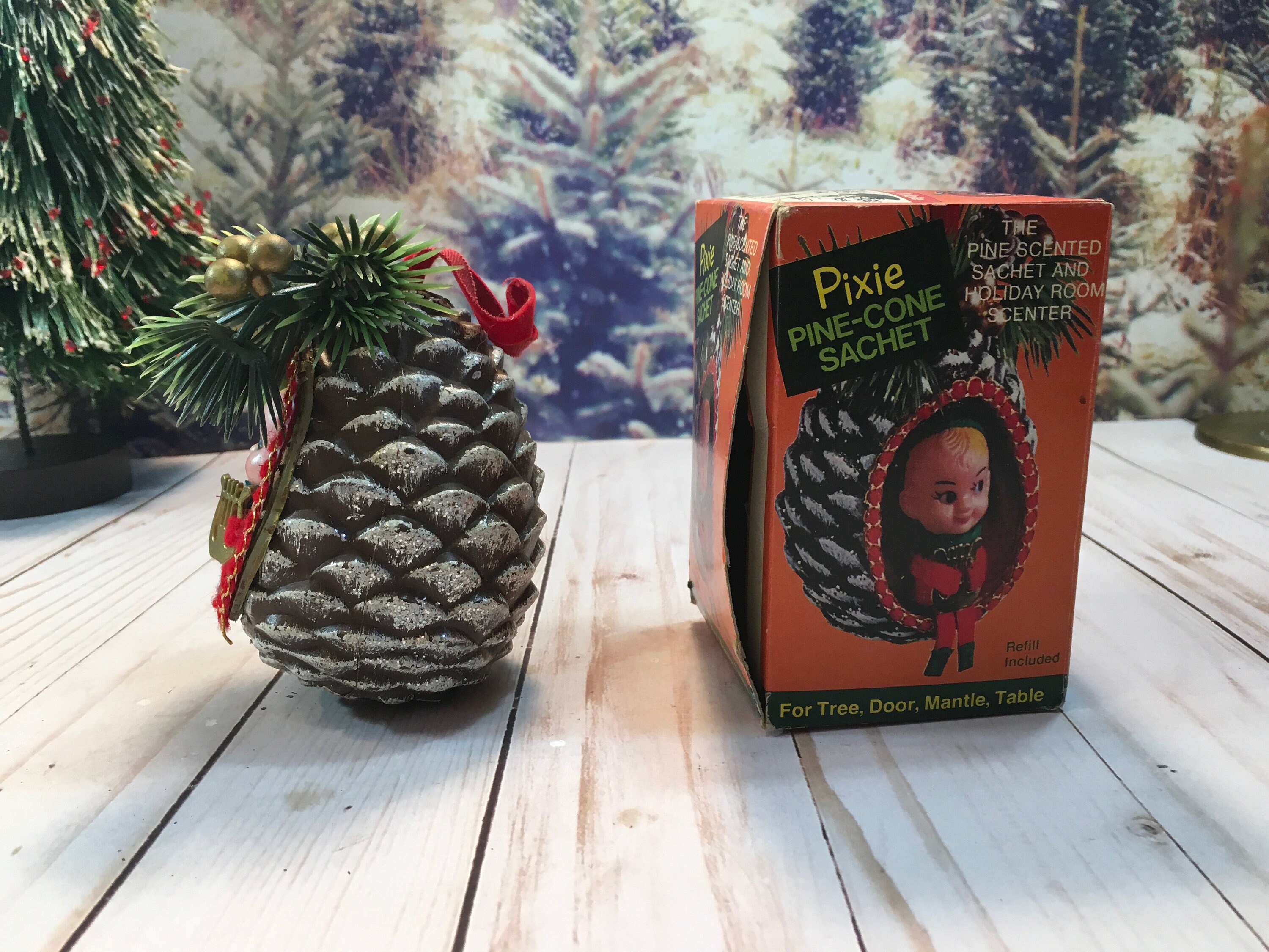 Christmas Elf in Pinecone Air Freshener - Etsy