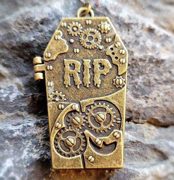Bronze Coffin Pendant RIP Coffin Pendant Unique Goth - Etsy