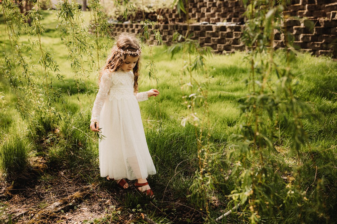 Bohemian Ivory Flower Girl Dress Rustic Lace Wedding Dress Bohemian