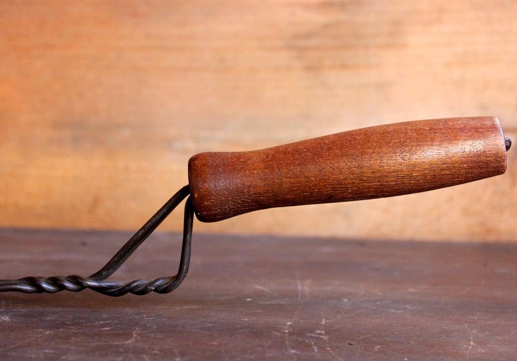 Vintage Rug Beater, Primitive, Farmhouse, Country Decor - Etsy