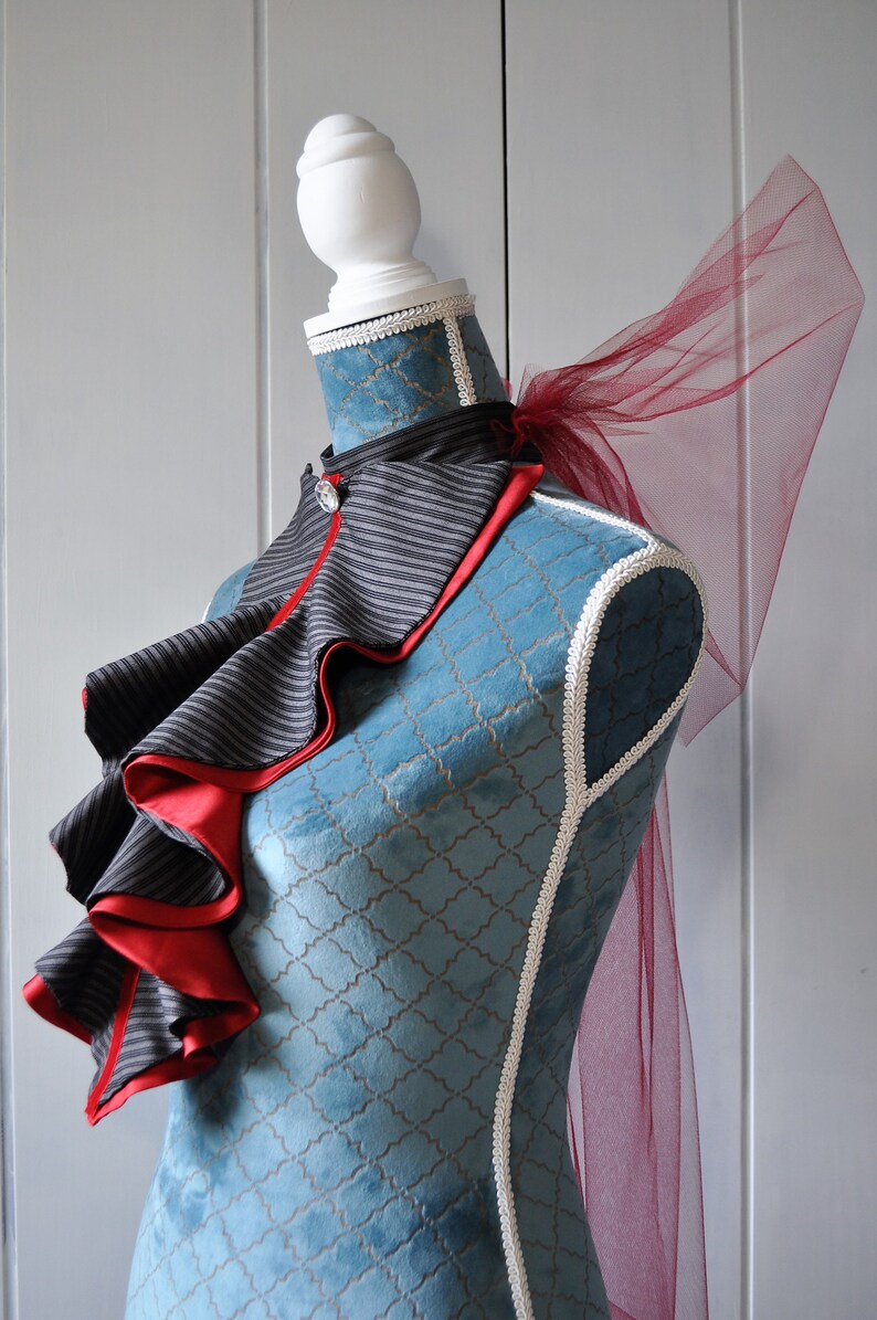 Necktie Ruffle Jabot Lace Necktie Jabot Coquillier Jabot | Etsy