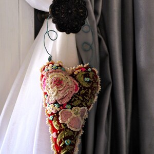 Embroidered Heart, Valentine Gift Heart, Red Velvet Heart, Brazilian ...