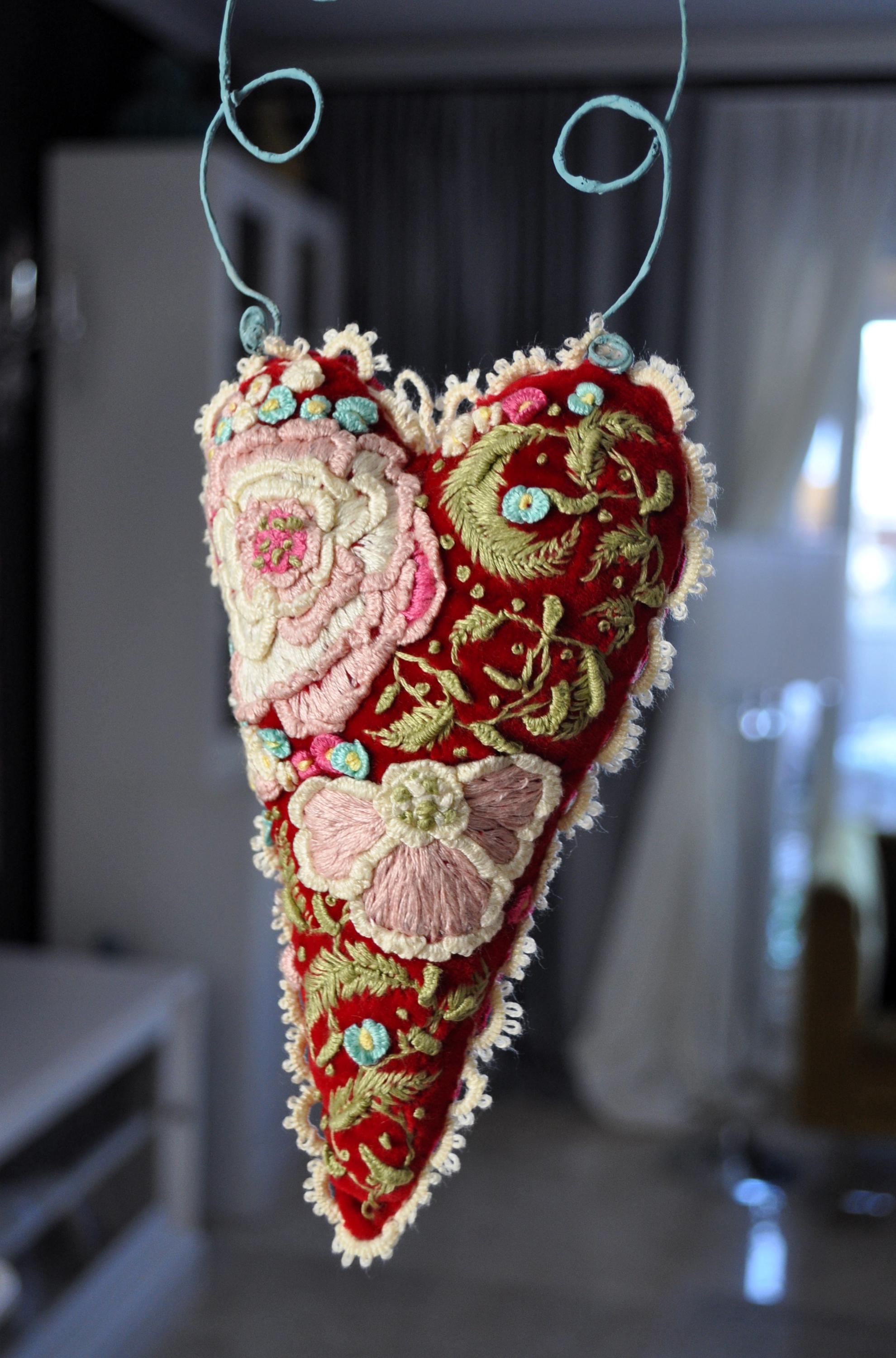Embroidered Heart, Valentine Gift Heart, Red Velvet Heart, Brazilian ...