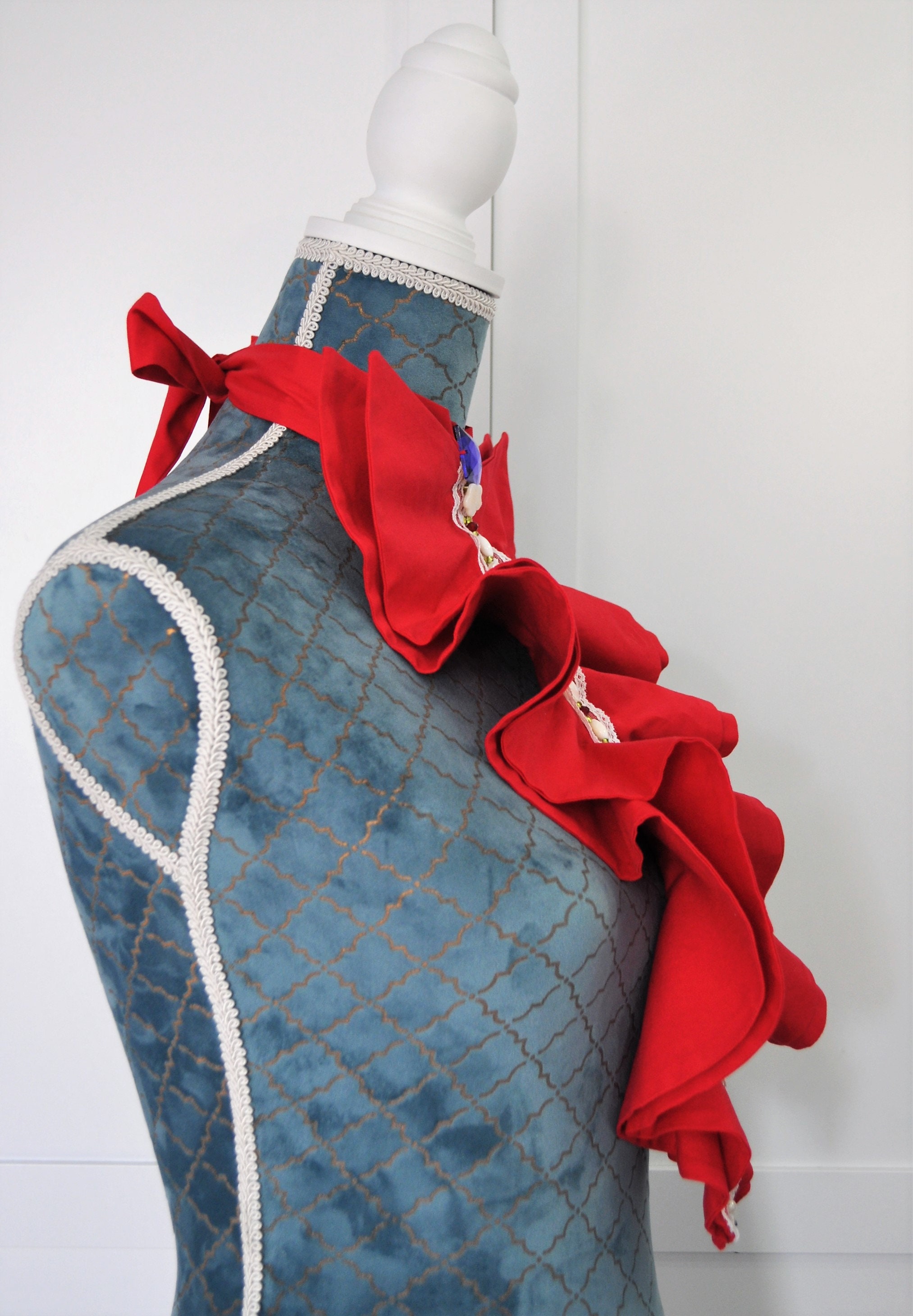 Necktie Ruffle Jabot, Lace Necktie Jabot, Coquillier Jabot Tie, Lace ...