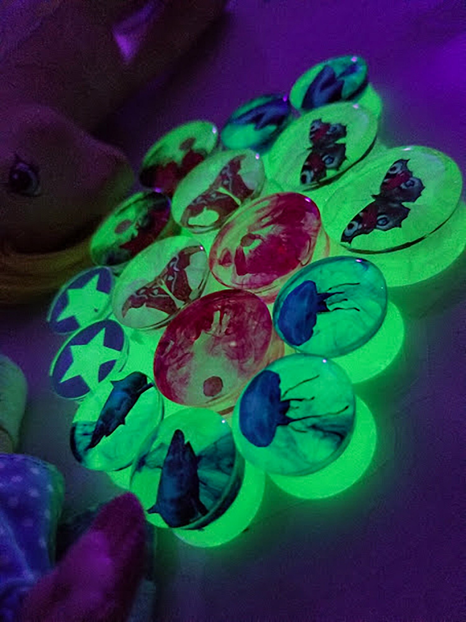 Glow in the Dark/ Day Killer Shark Ear Plugs, Gauges for Stretched Ears ...
