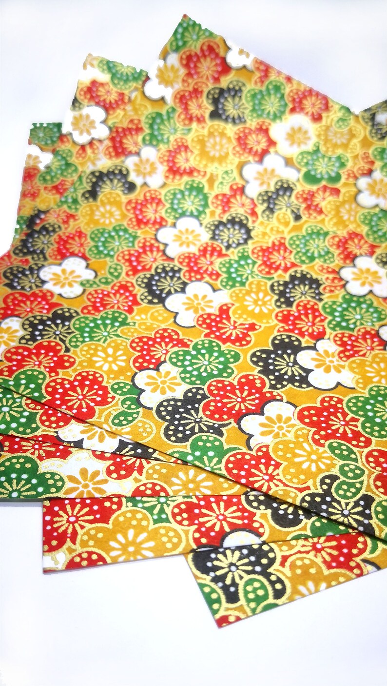 Japanese Yuzen Chiyogami Washi Paper: Floral Print Origami Paper - Etsy