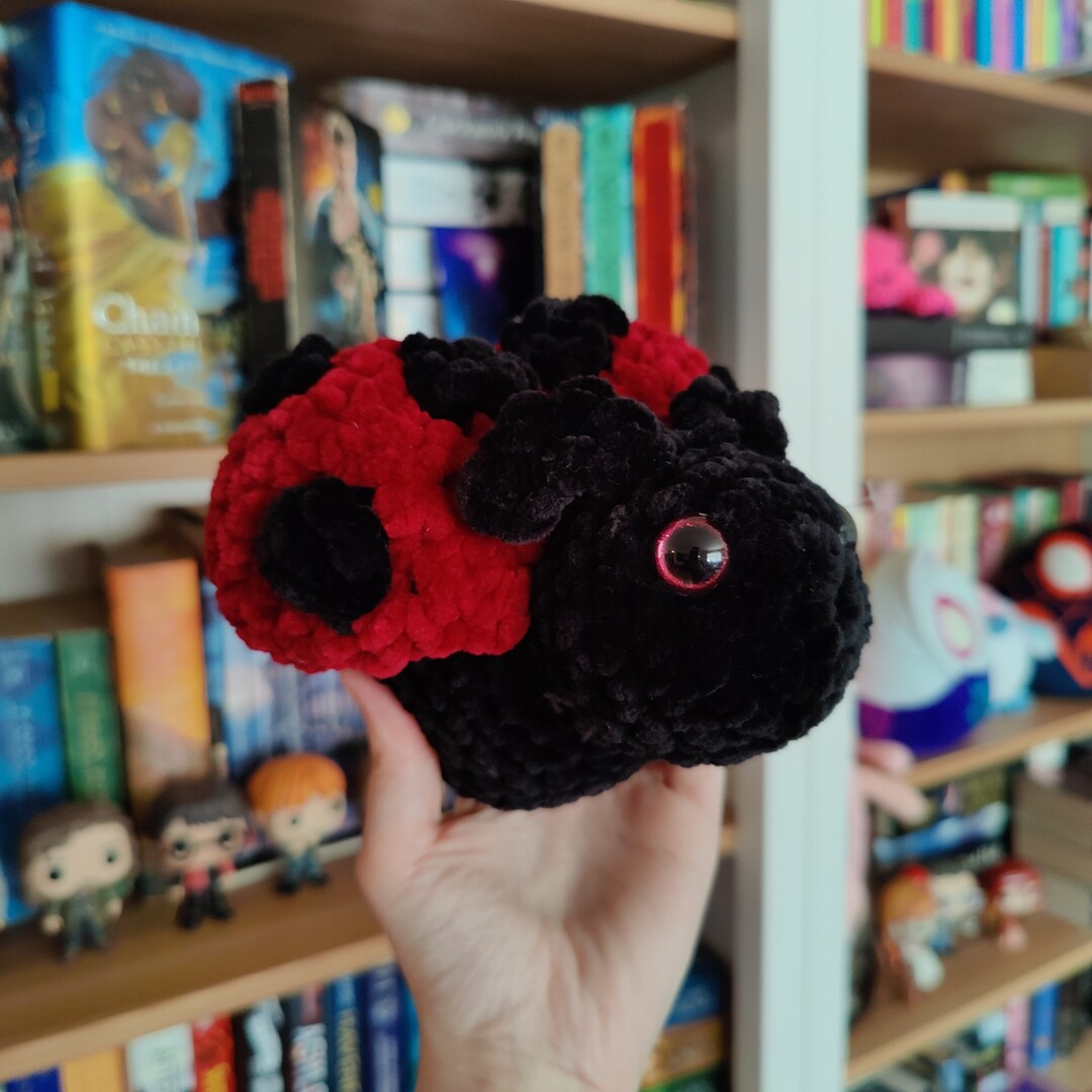 Lady Bug Crochet Plushie, Amigurumi Lady Bug, Blanket Yarn Plushie ...