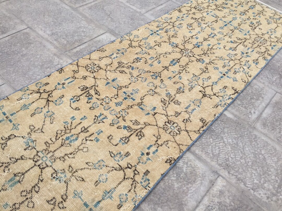 28 X 84 Inches Old Carpet Runner, Rustic Home Decor, Runner Rug ...