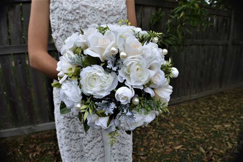 Traditional Round Wedding Bouquet With Pearls, Bridal Bouquet, Silk ...