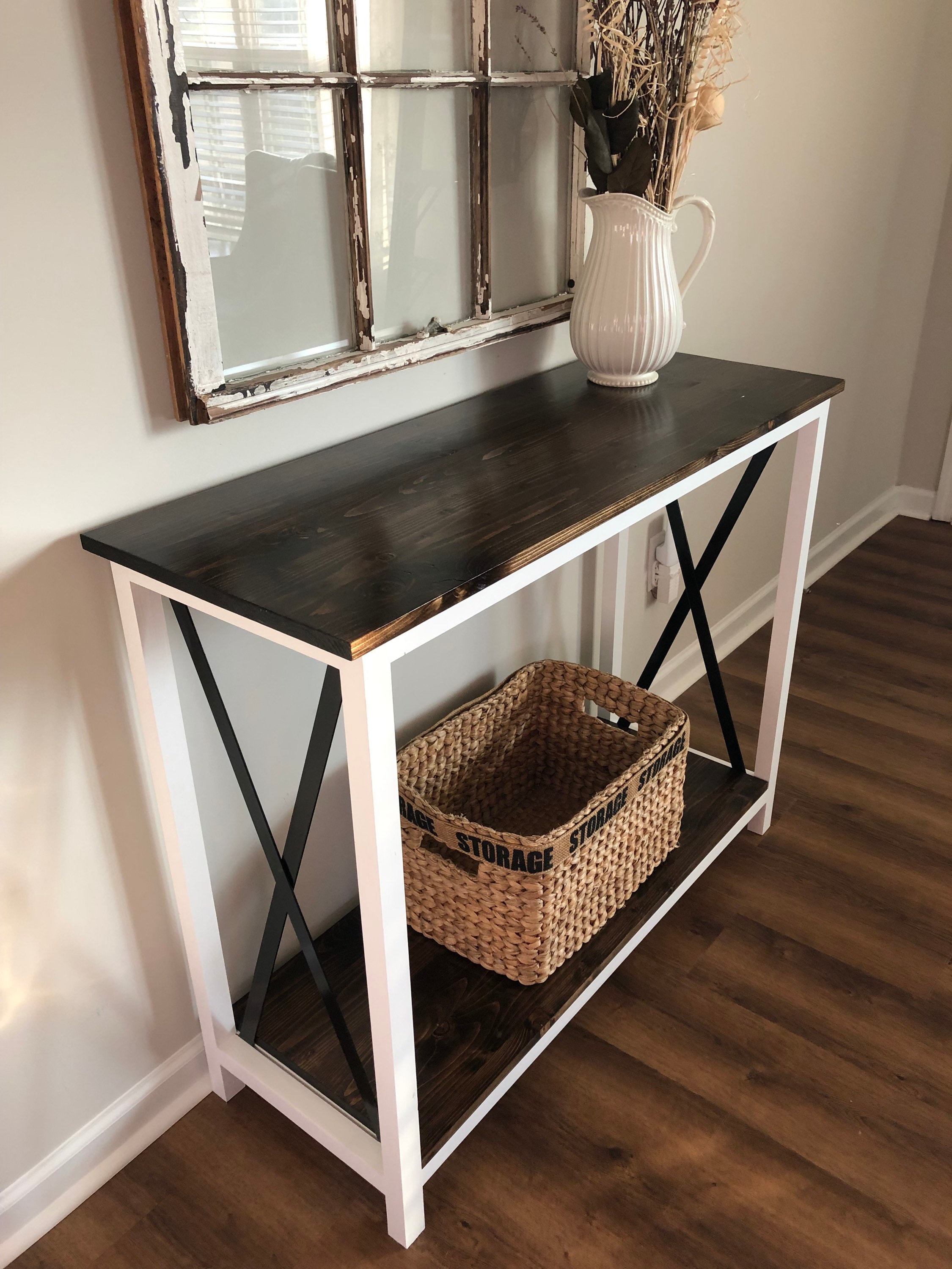 Farmhouse Entryway Table - Etsy