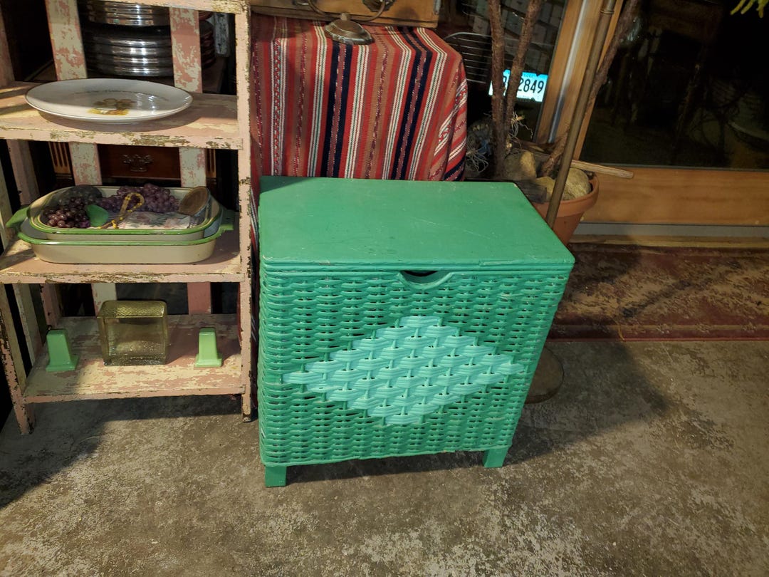 Antique Vintage Old Wicker and Wood Hamper Bench Seat Extremely Well ...