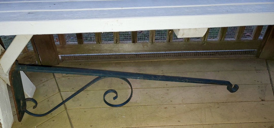 Antique Vintage Hand Made Blacksmith Bracket or Sign Holder. Very Heavy ...