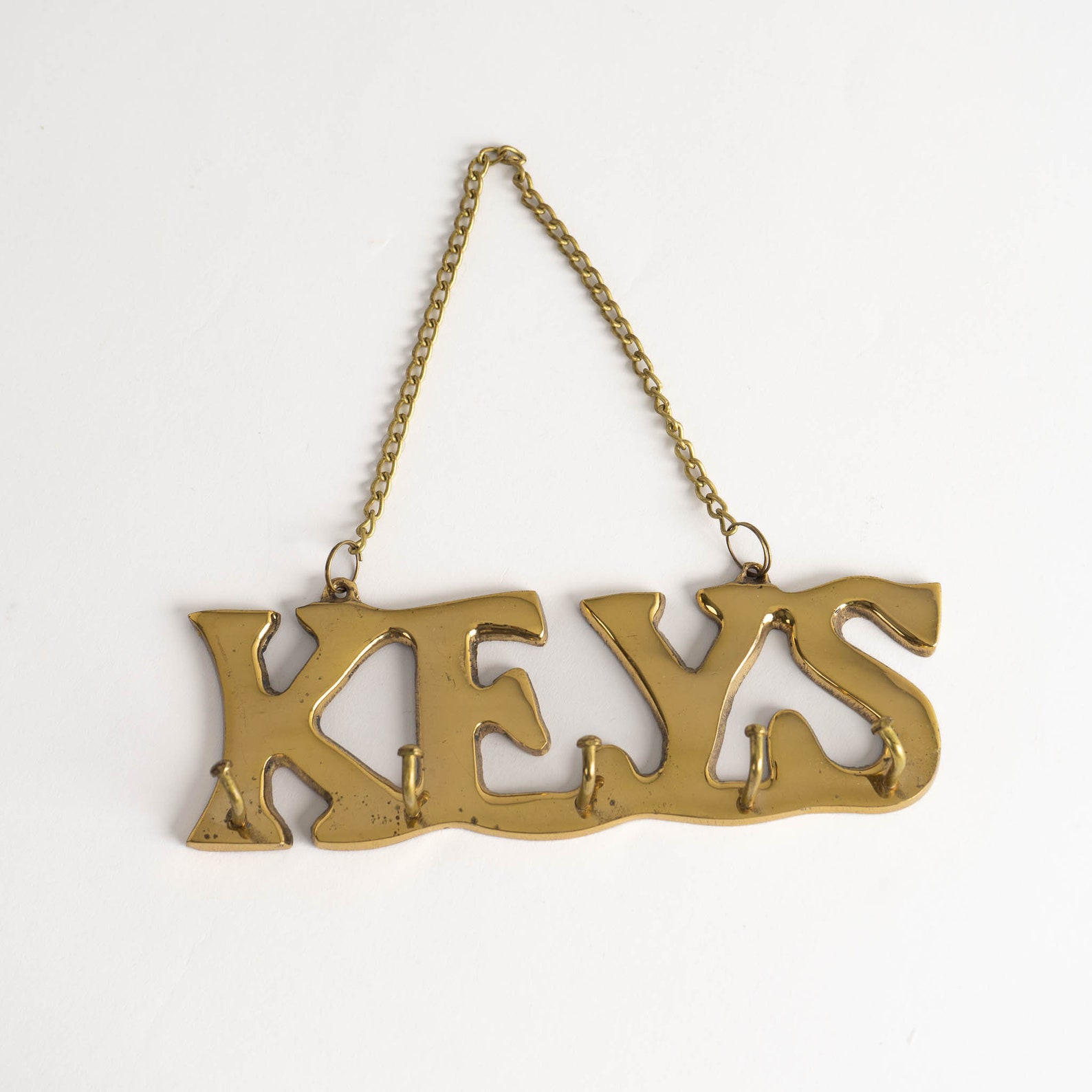 Vintage Brass Wall Key Holder on Chain Gold Organizer for Keys - Etsy
