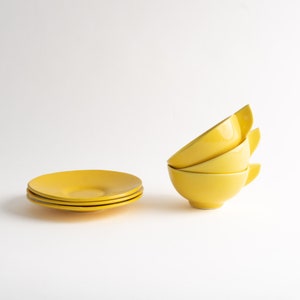 Vintage Mid-century Modern Yellow Triangle Handle Coffee Cups and ...
