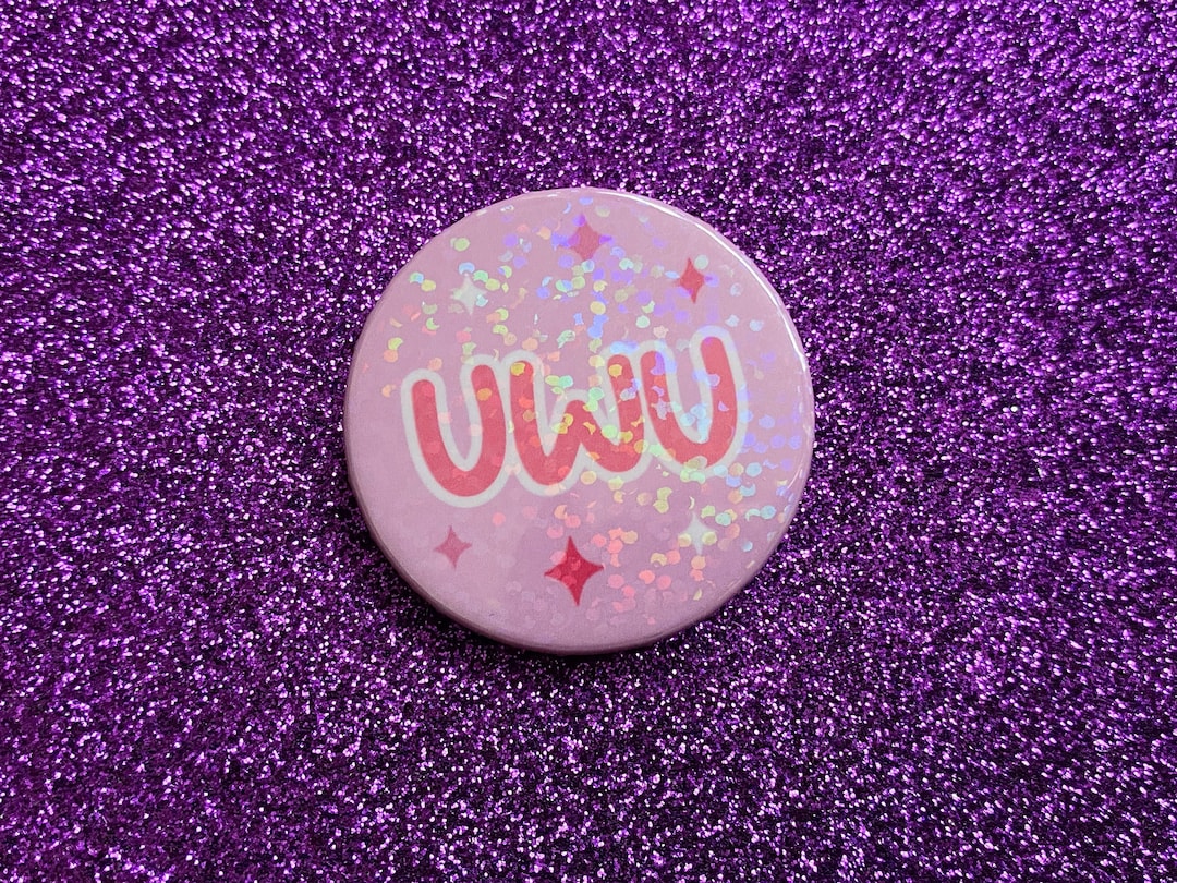 Uwu Holographic Pin Badge | 38mm, Kawaii Aesthetic, Cute Badge, Pastel ...