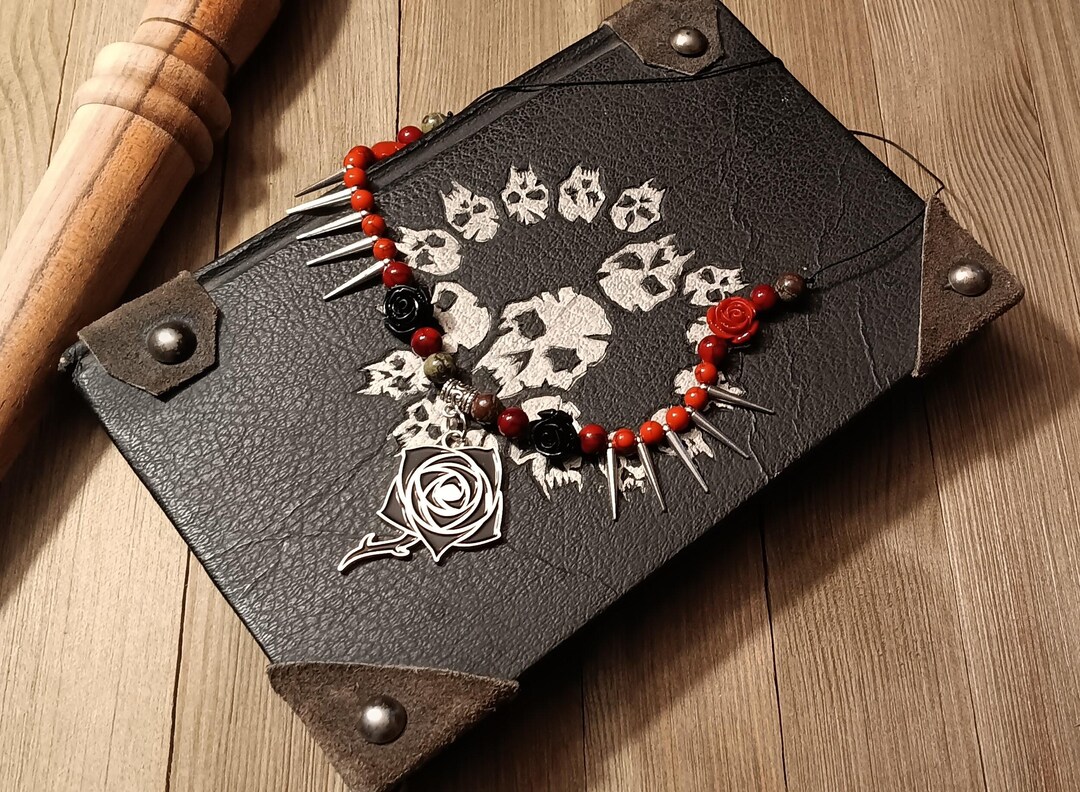 Toreador Roses and Thorns Spiked Necklace - Etsy