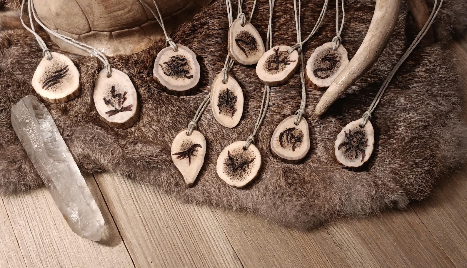 5th Edition Werewolf Totem Antler Slice Pendants - Etsy