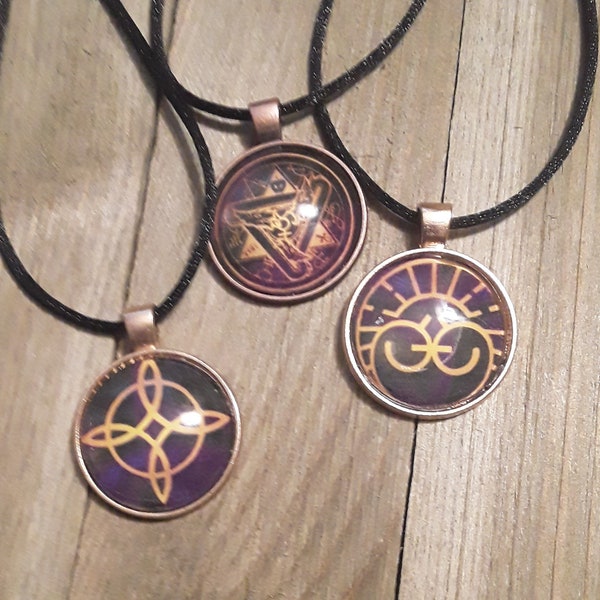 Custom Glass Pendant - Etsy