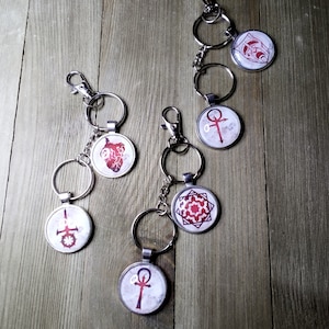 Custom Vampire: the Masquerade Character Keychain/bag Clip - Etsy