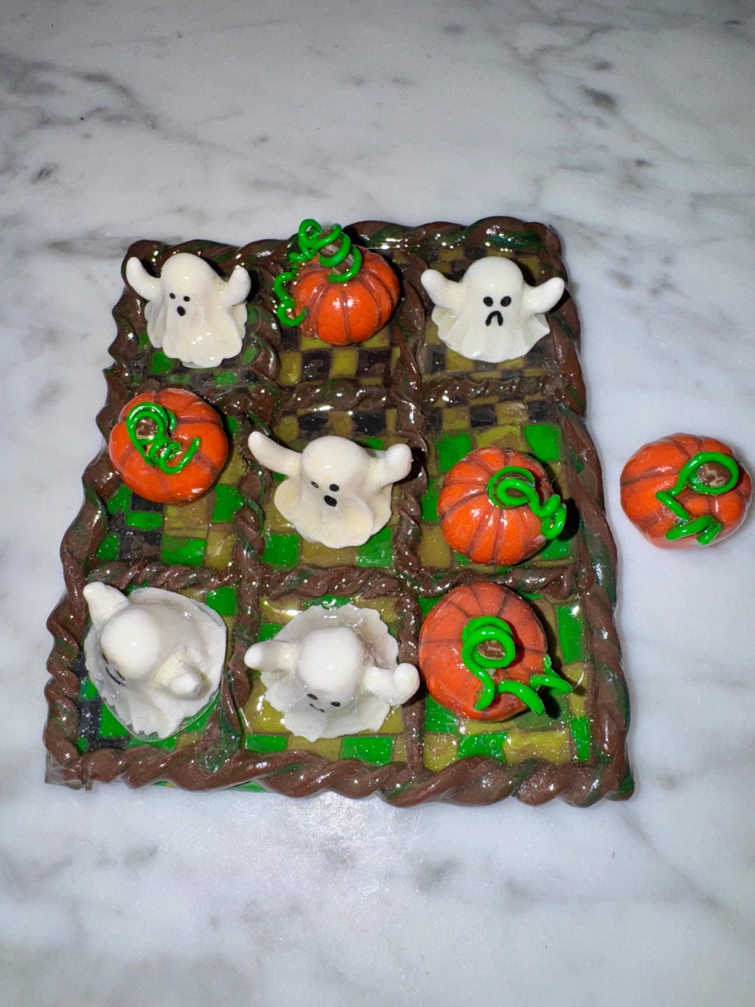 Halloween Tic Tac Toe Board – Ghosts Vs. Pumpkins (handmade Resin ...