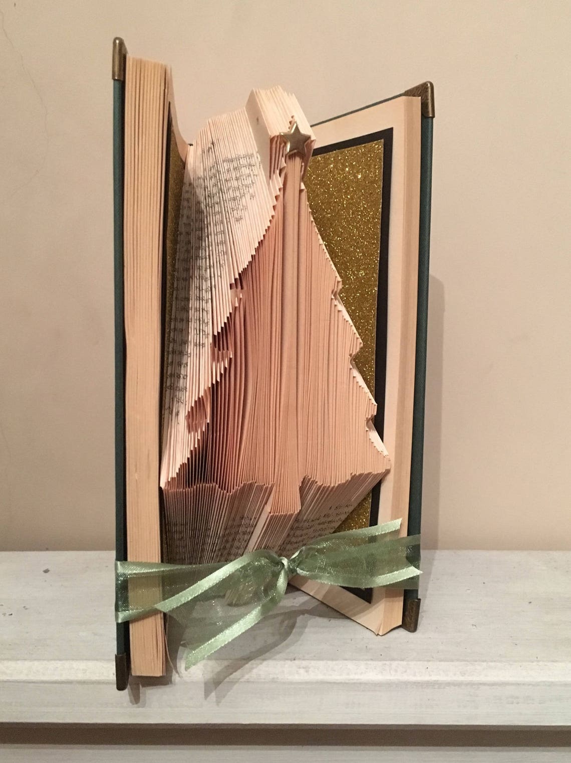 Christmas Tree Book Folding Pattern - Christmas Tree Folded Book Art ...