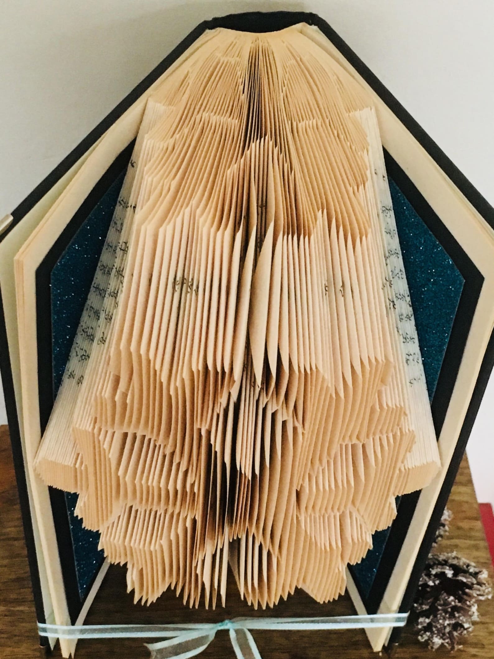 Snowflake Book Folding Pattern Snowflake Folded book art | Etsy