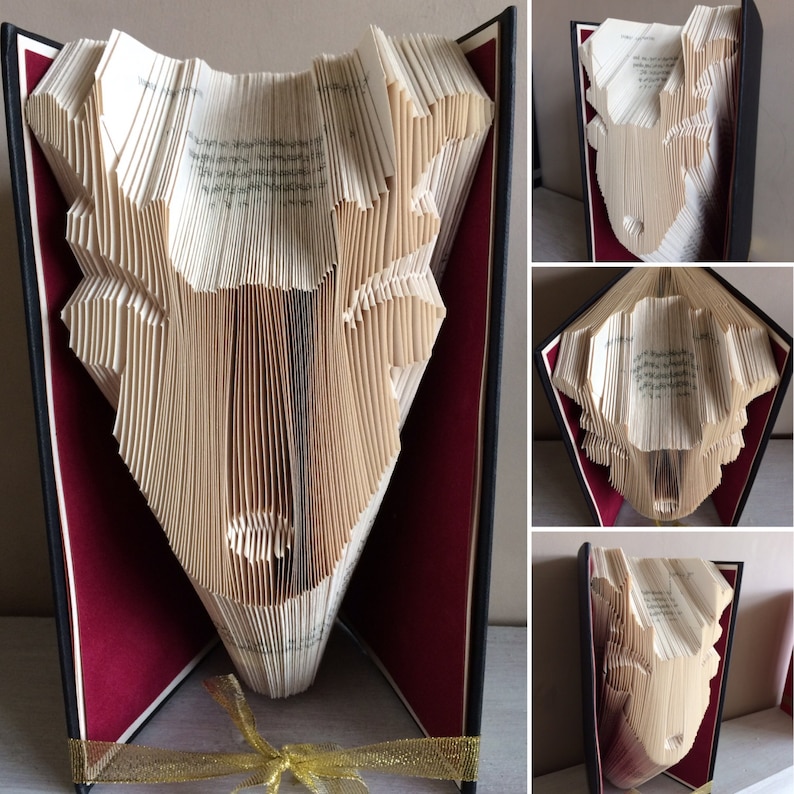Christmas Reindeer Book Folding Pattern - Reindeer Folded Book Art ...