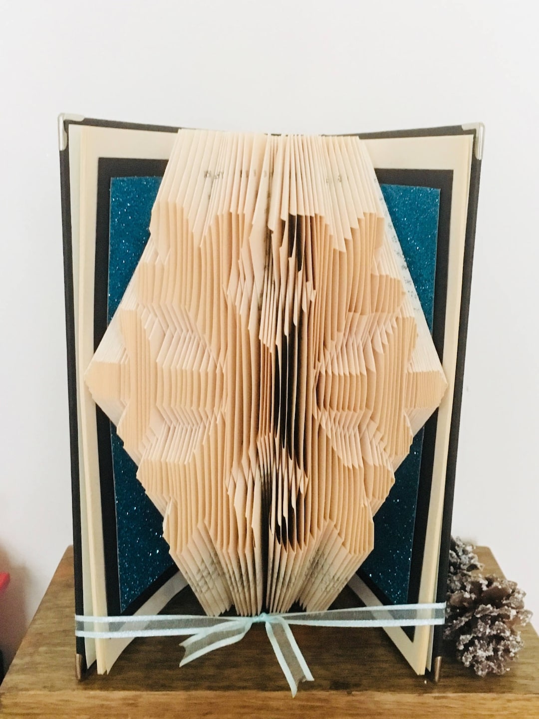 Snowflake Book Folding Pattern - Snowflake Folded Book Art - Christmas ...