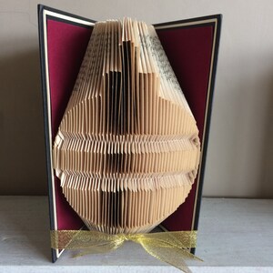 Christmas Bauble Book Folding Pattern Christmas Folded Book Art ...