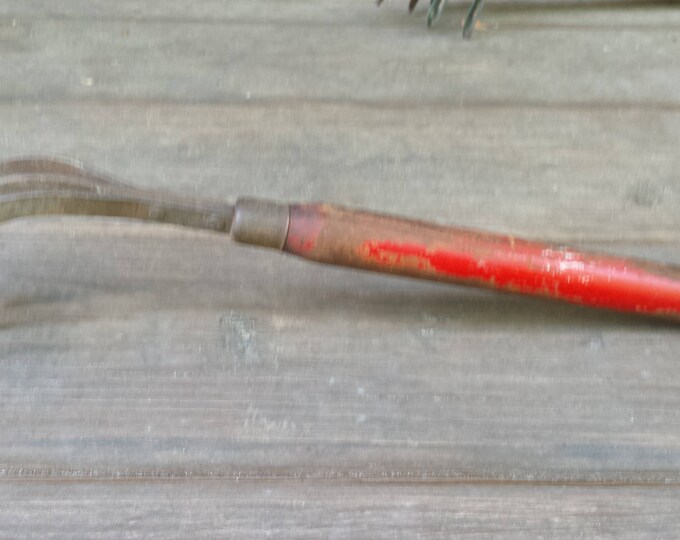 Vintage Garden Hand Tool, Garden Weeder Red Wood Handle, Garden Hand ...
