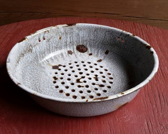 Graniteware Strainer - Etsy