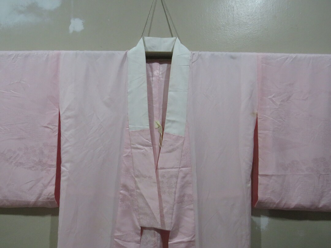 Vintage Japanese Kimono Soft Pink Color Flower Pattern Kimono Robe ...