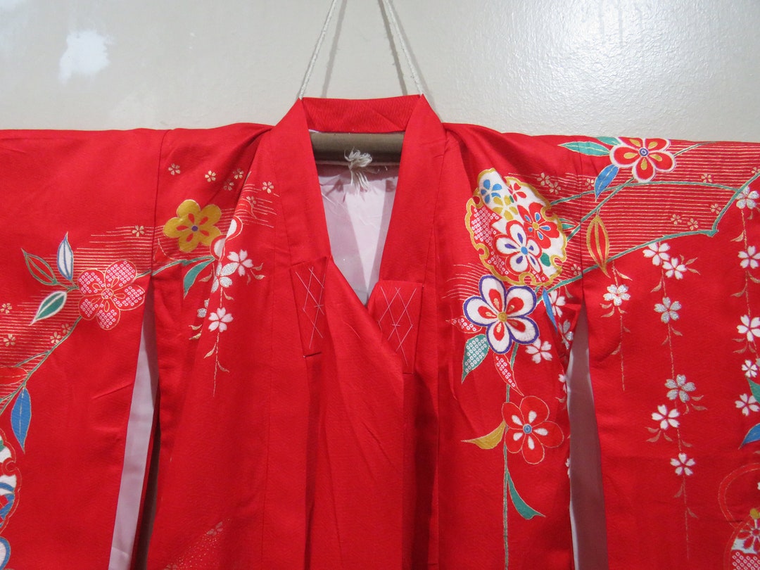 Vintage Japanese Kimono Red Color Flower Pattern Kimono Robe Nightwear ...