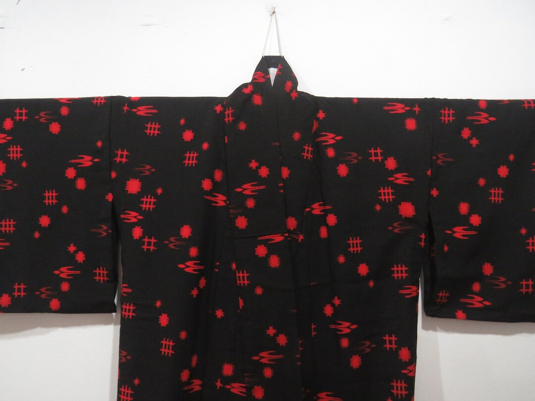 Vintage Japanese Kimono Black and Red Color Abstract Pattern Kimono ...