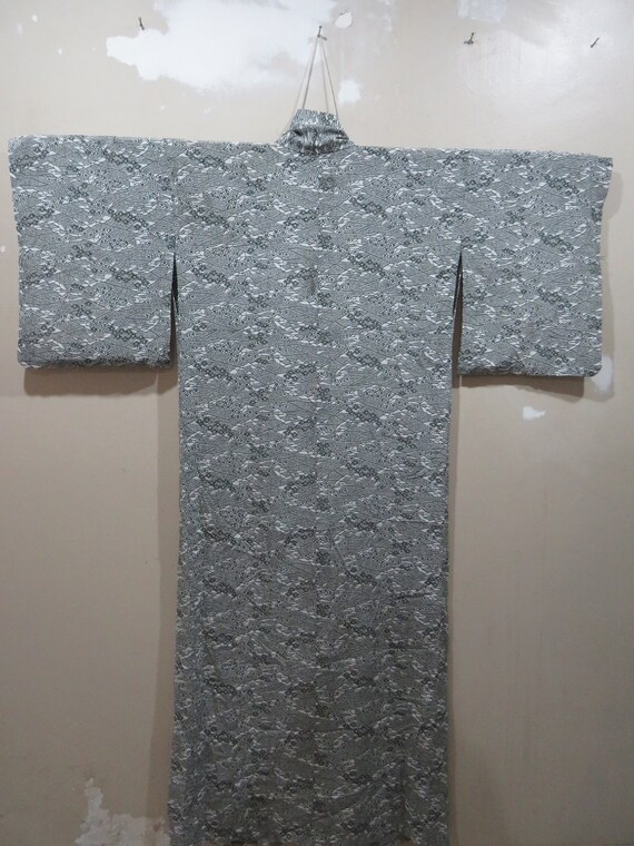 Vintage Japanese kimono grey color flower pattern kim… - Gem