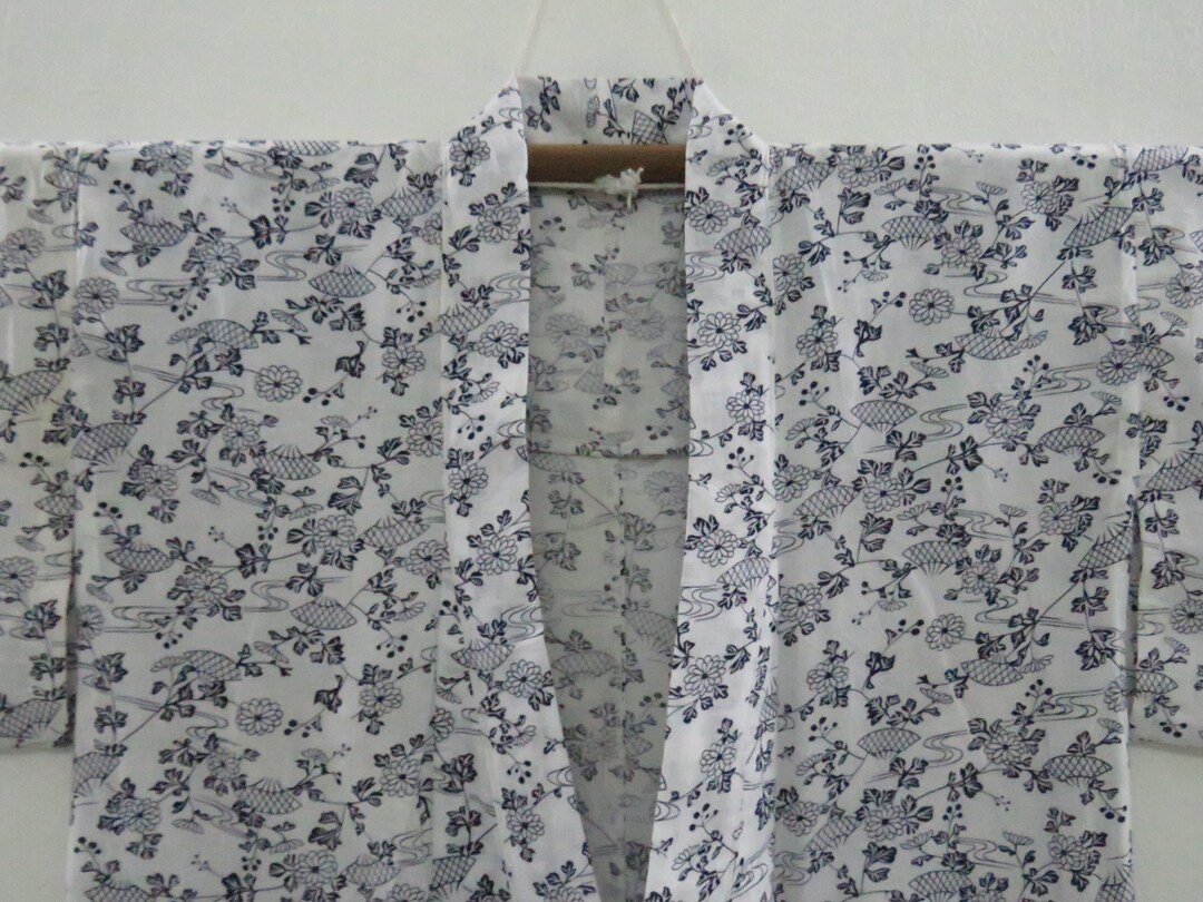 Vintage Japanese Cotton Yukata White and Grey Color Flower Pattern ...