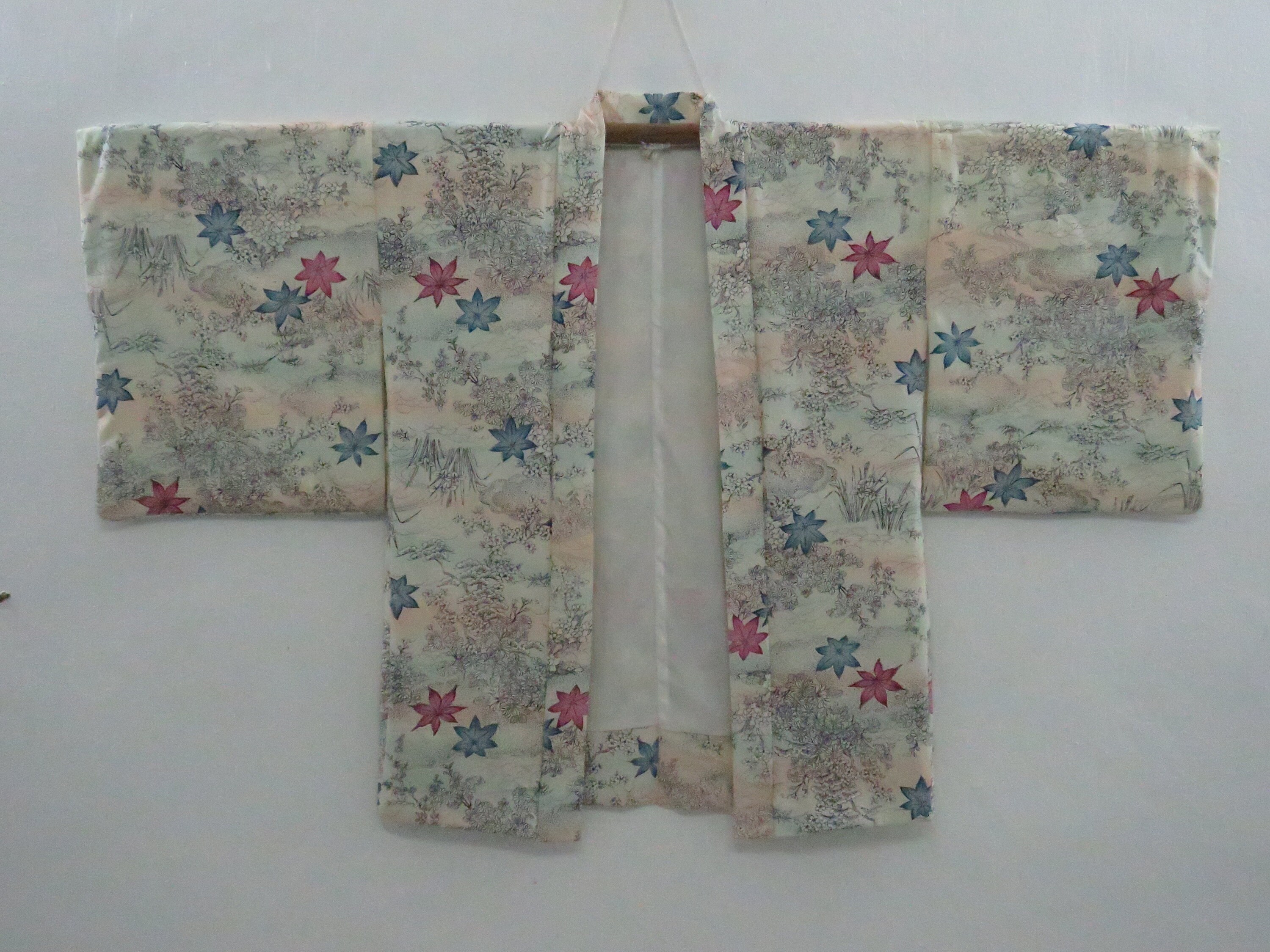 Vintage Japanese Cotton Haori White Color Flower Pattern | Etsy