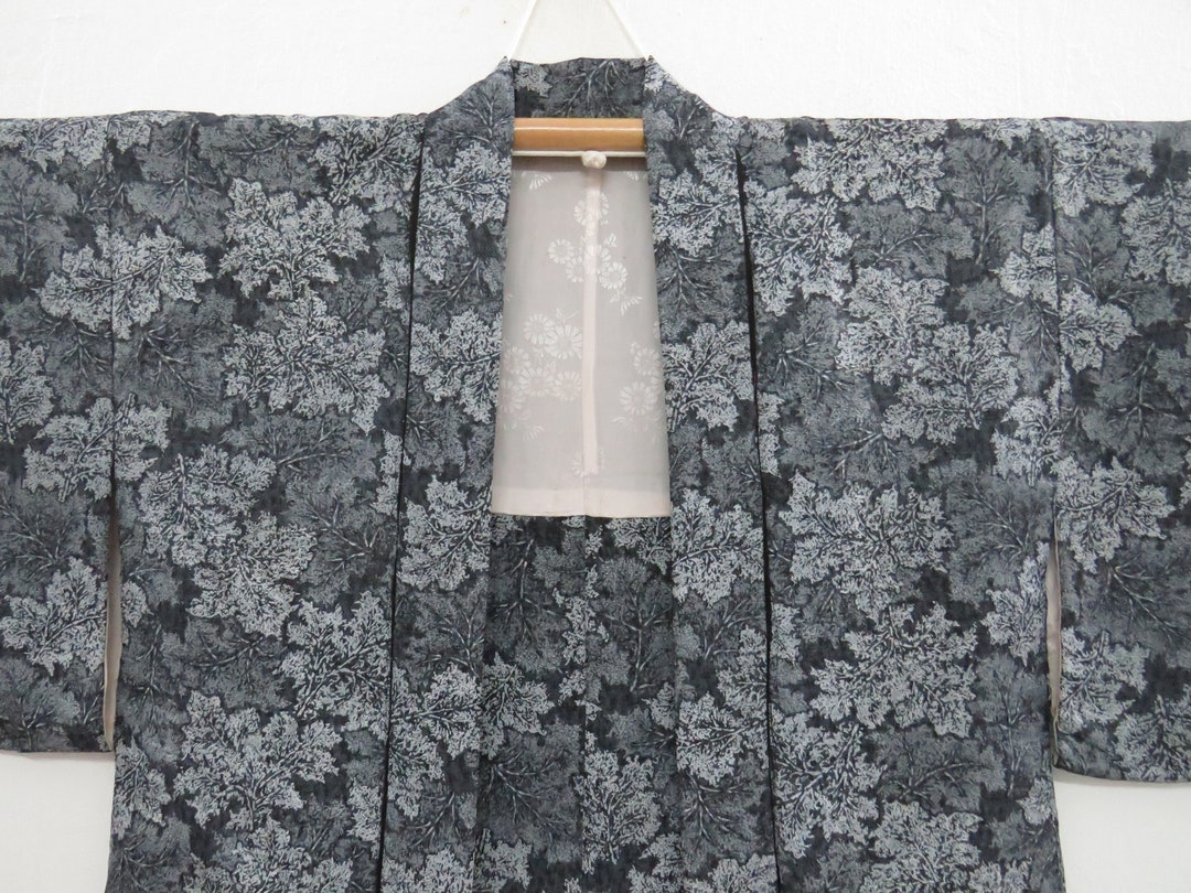 Vintage Japanese Jacket Haori Dark Grey Color Tree Pattern Kimono Robe ...