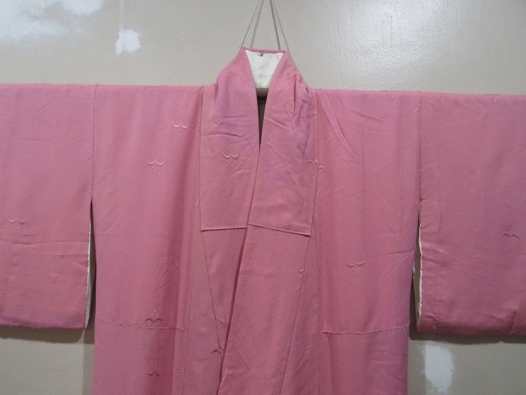 Vintage Japanese Kimono Pink Color Flower Pattern Kimono Robe Nightwear ...