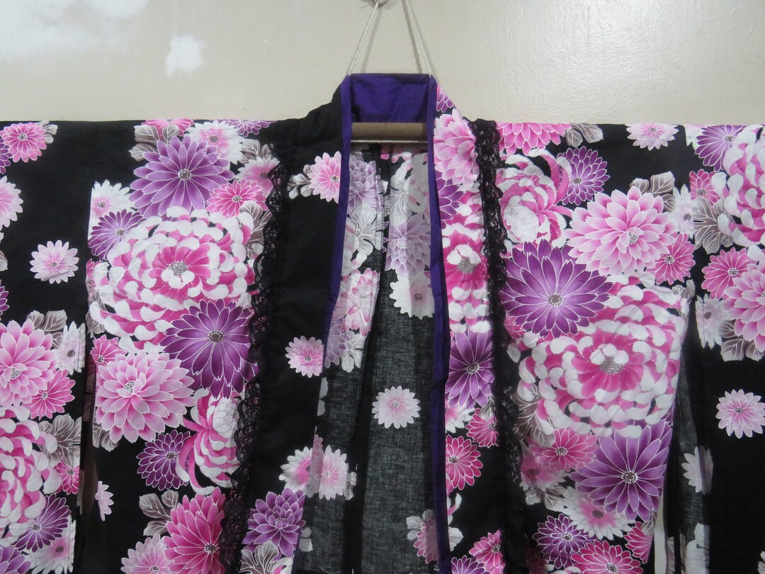 Vintage Japanese Jacket Haori Black Pink Color Flower Pattern Kimono ...