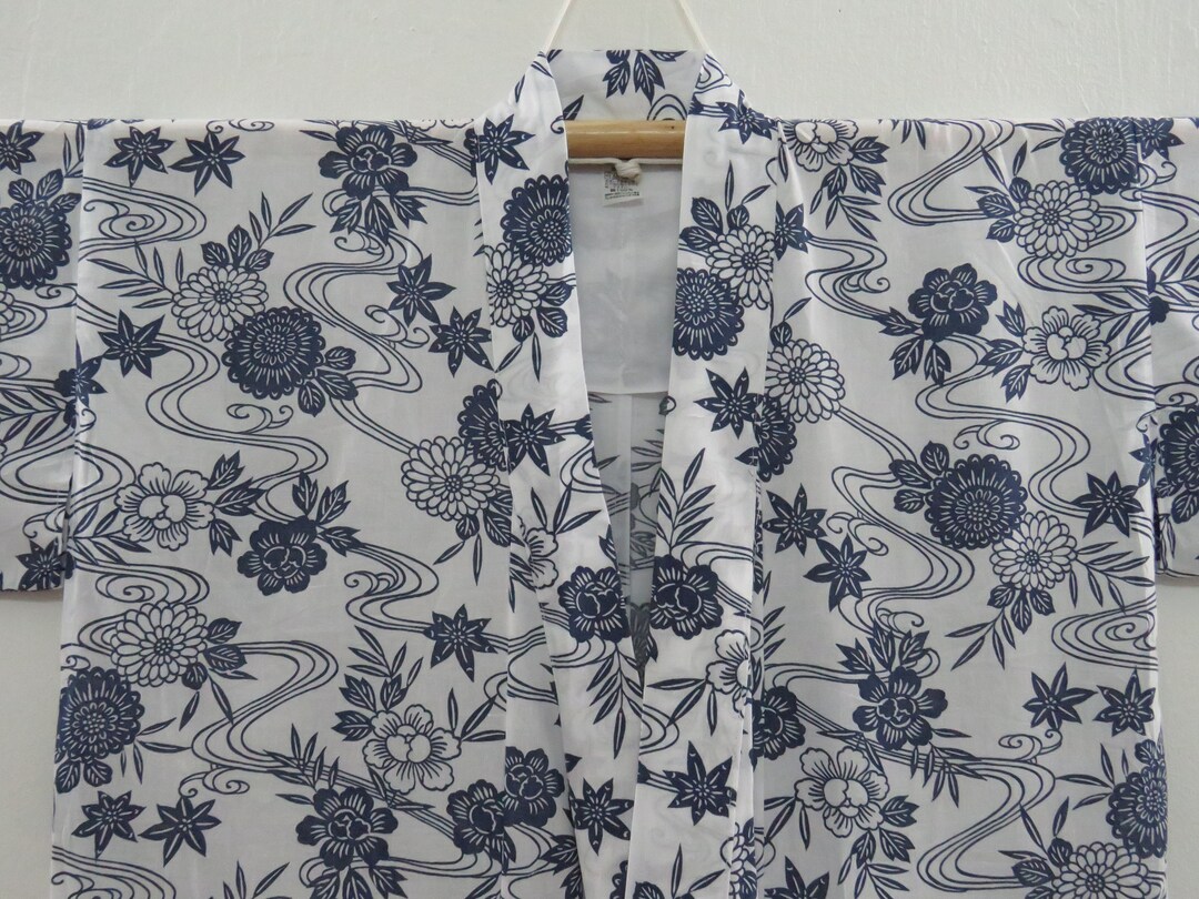 Vintage Japanese Cotton Yukata White Blue Color Flower Pattern Kimono ...